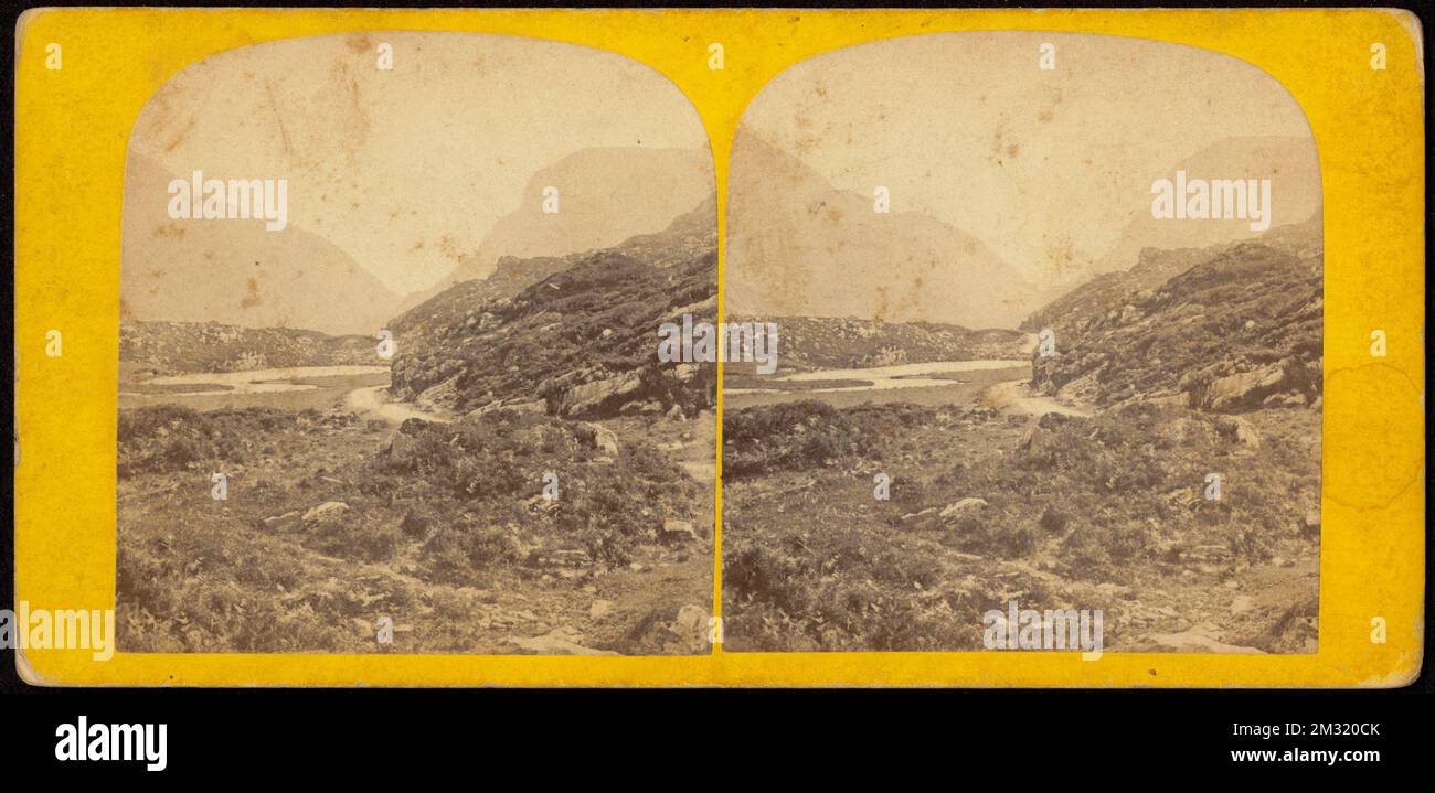 Gap of Dunloe - the bridge , Passes Landforms Stock Photo - Alamy