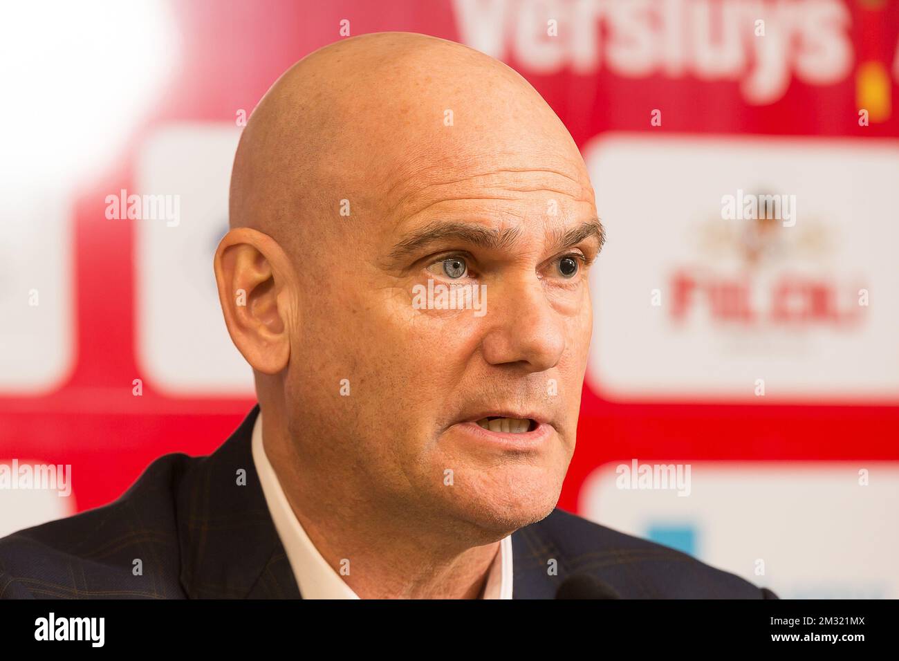 Football wijk hi-res stock photography and images - Alamy