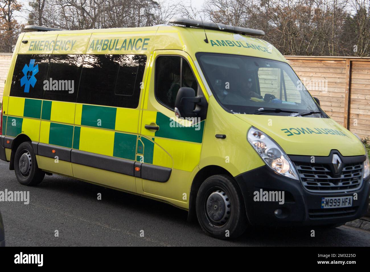 Slough, Berkshire, UK. 14th December, 2022. An emergency ambulance in ...