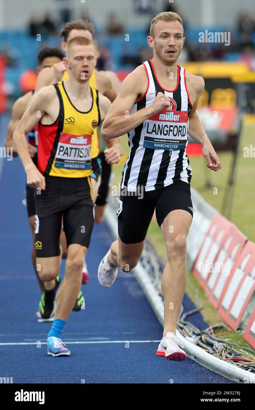 Kyle Langford in the 800m Final at the Müller UK Athletics ...