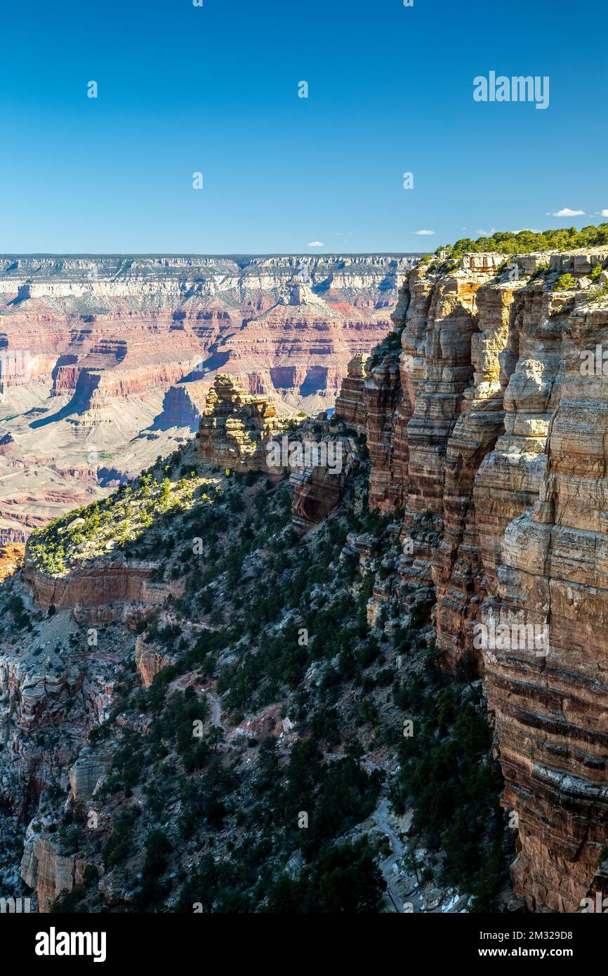 Canyon rock formations from South Kaibab Trailhead, Grand Canyon ...