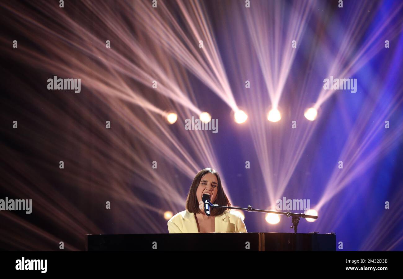 Singer Typh Barrow performs at the fifth edition of the D6bels Music ...