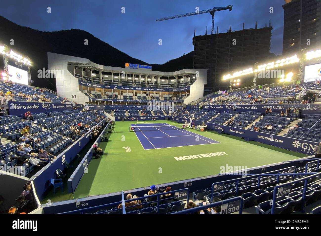 Estadio gnp hi-res stock photography and images - Alamy