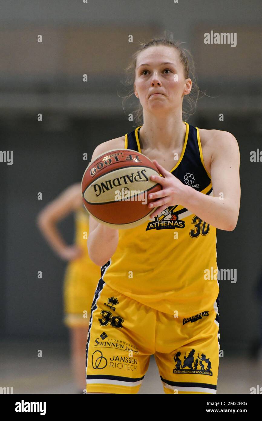 Basket Lummen Xynthia Smeets (30) pictured in action during a Top ...