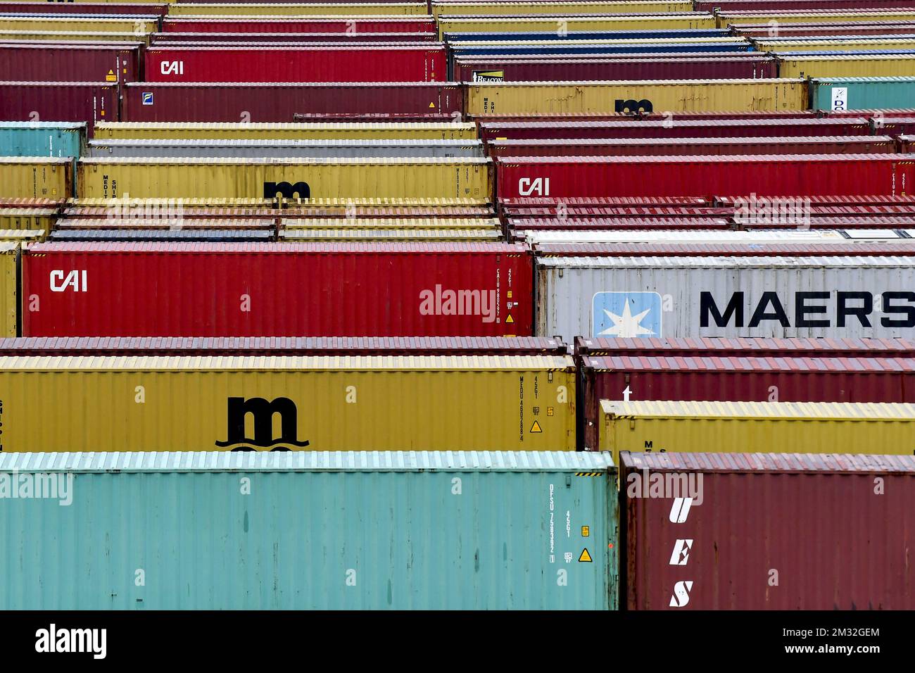 Illustration picture shows the MPET containter terminal in the Antwerp ...