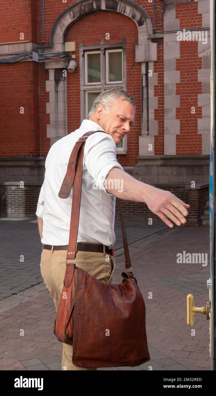 Hans van themsche hi-res stock photography and images - Alamy