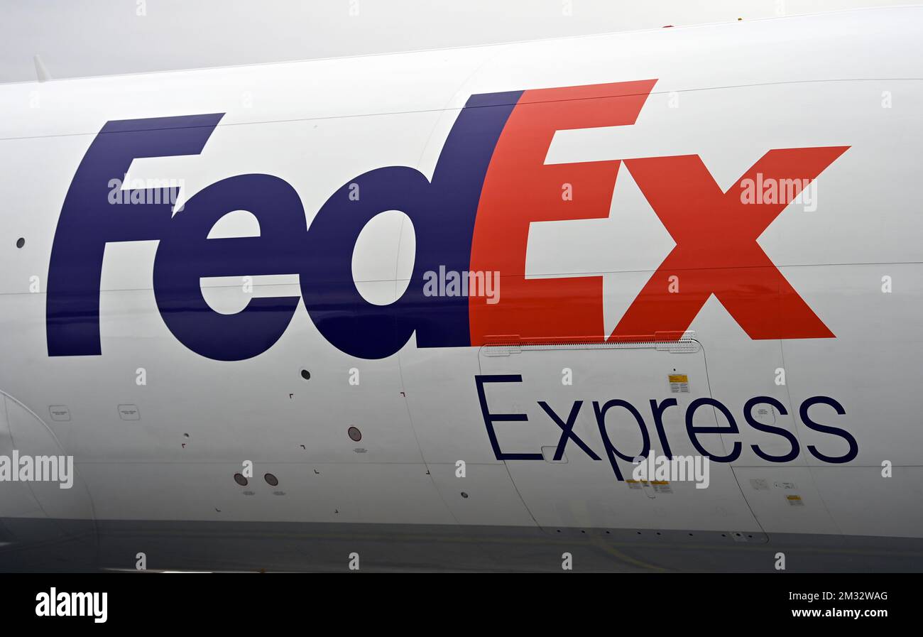 Fedex freight hi-res stock photography and images - Alamy