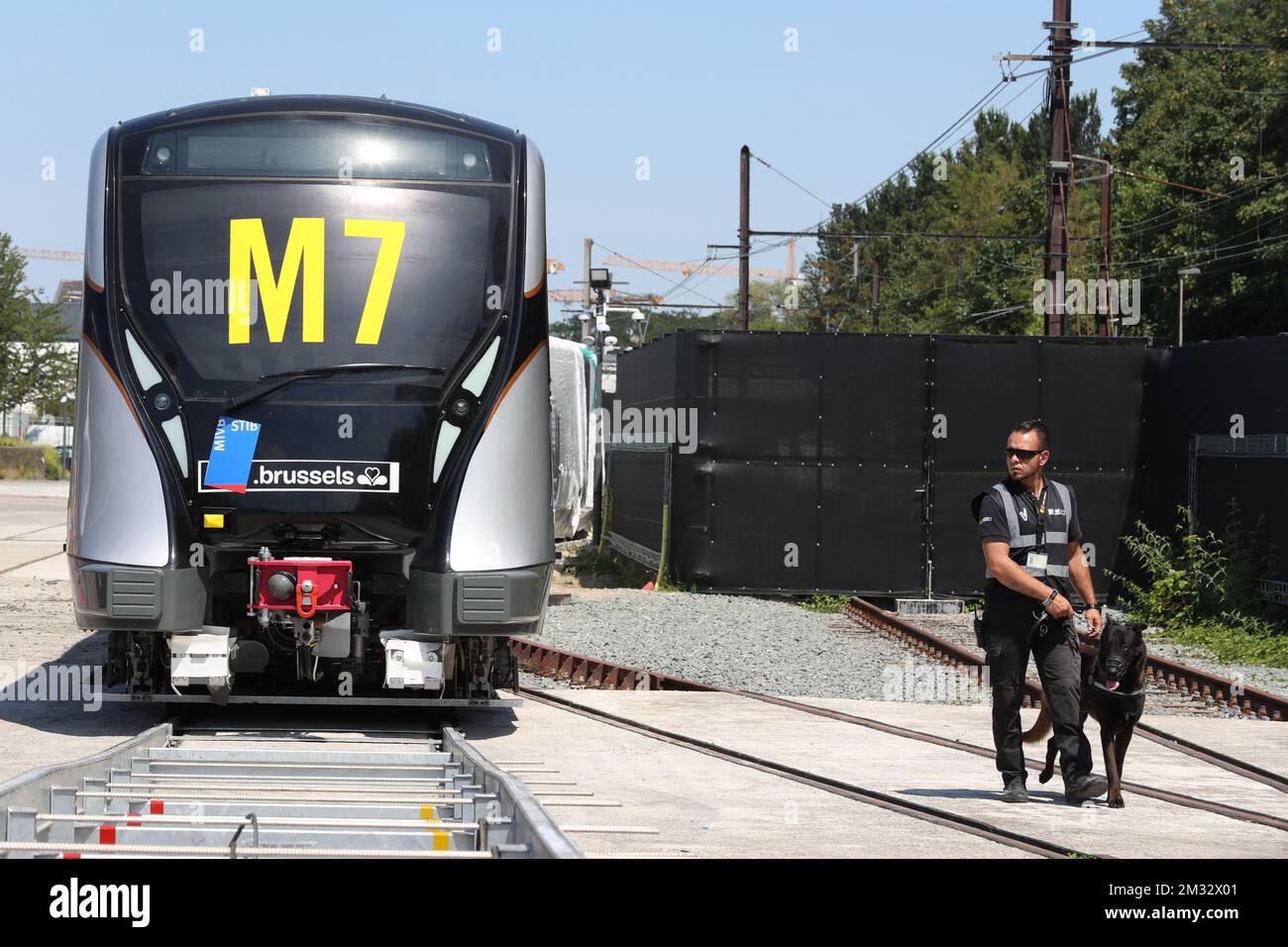 Illustration shows the M7 in marge of a press conference of Brussels ...