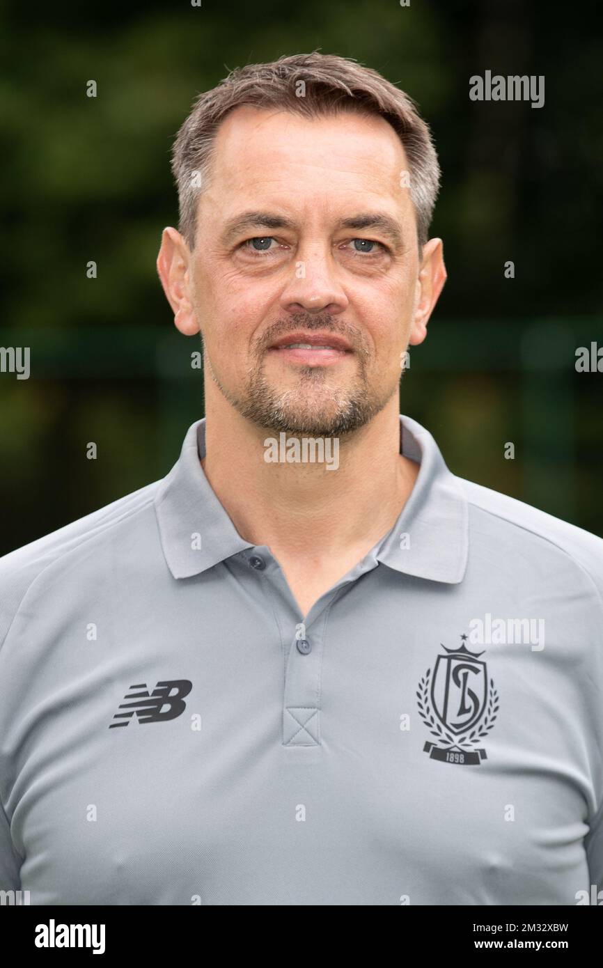 Standard's keeper coach Jan Van Steenberghe poses for photographer, at ...