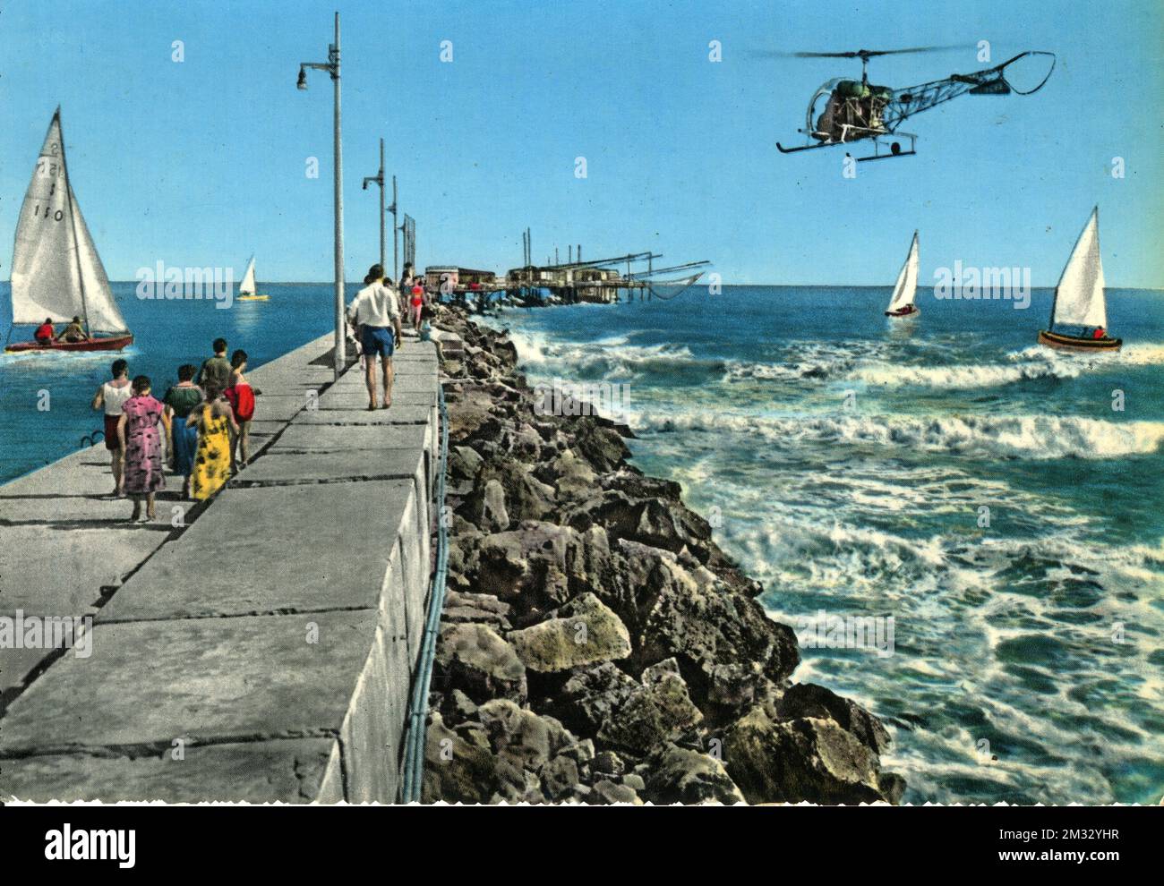 Elicottero militare hi-res stock photography and images - Alamy