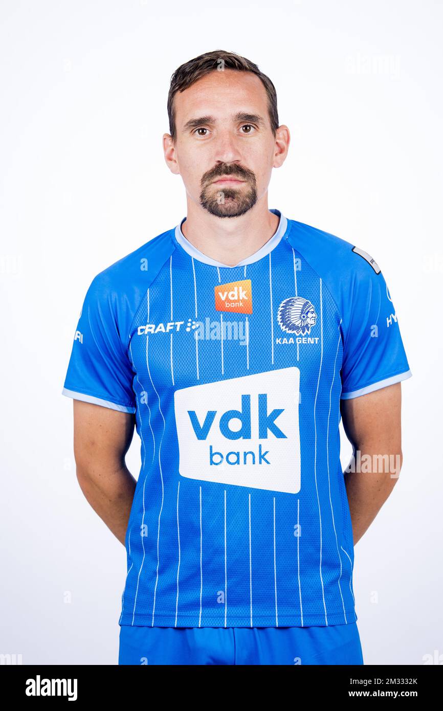 Gent's Sven Kums poses for the photographer, at the 2020-2021 photoshoot of Belgian soccer club ...