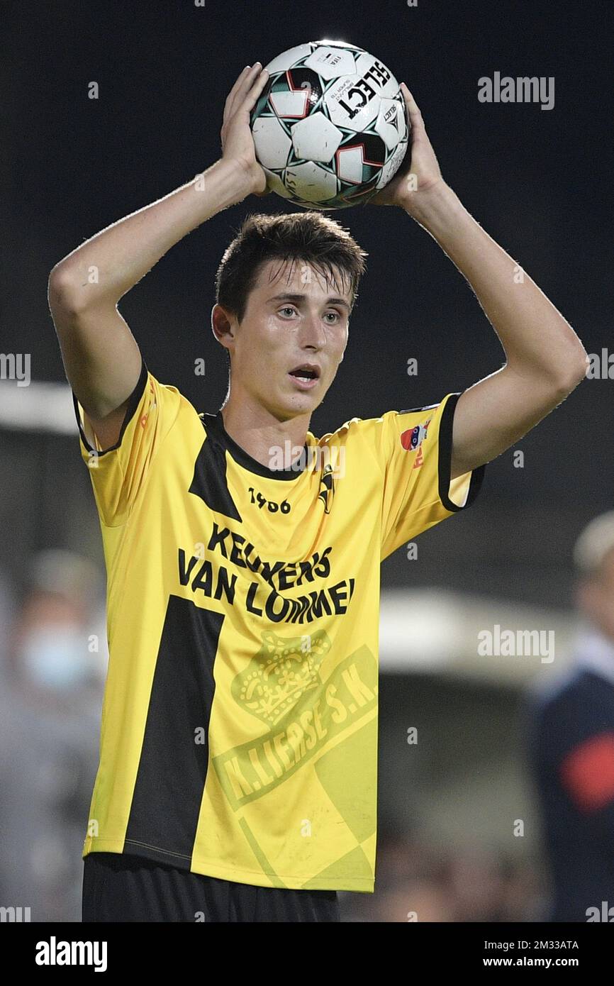 Lierse's Yentl Van Genechten pictured in action during a soccer match ...