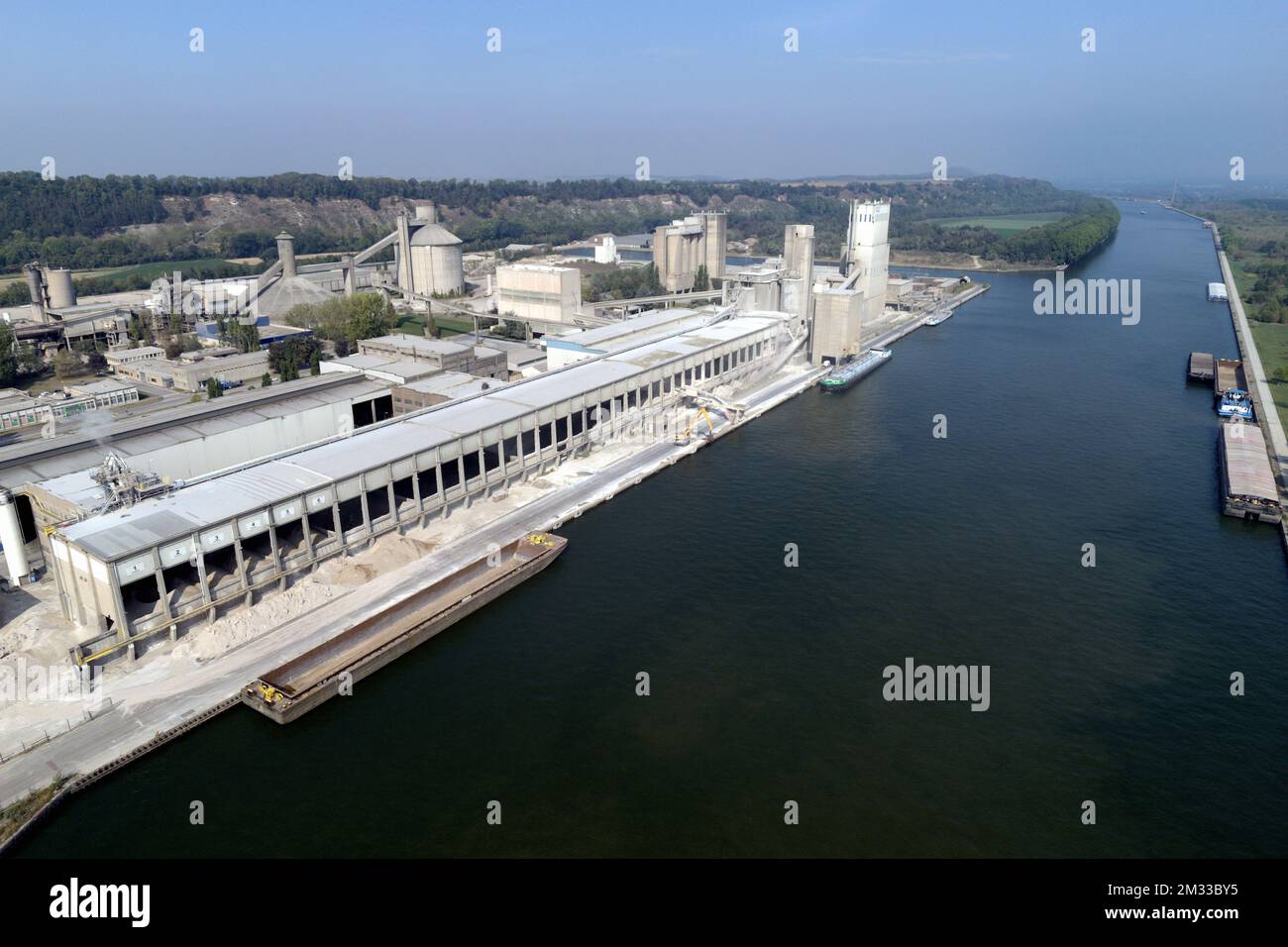 Illustration shows aerial view of the Albert Canal and the cement ...