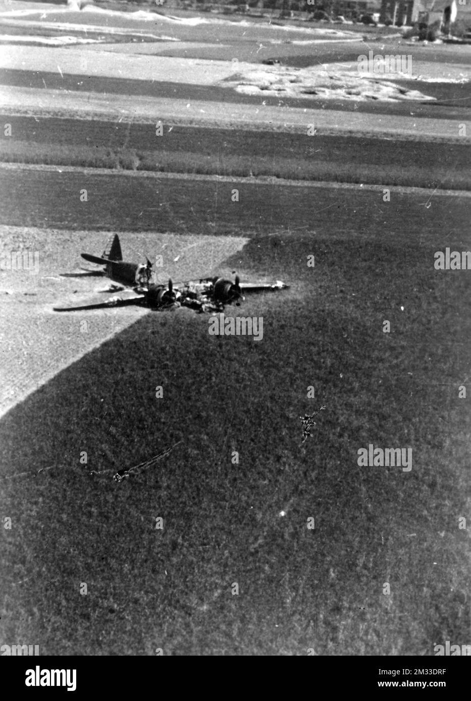 Bombardiere militare hi-res stock photography and images - Alamy