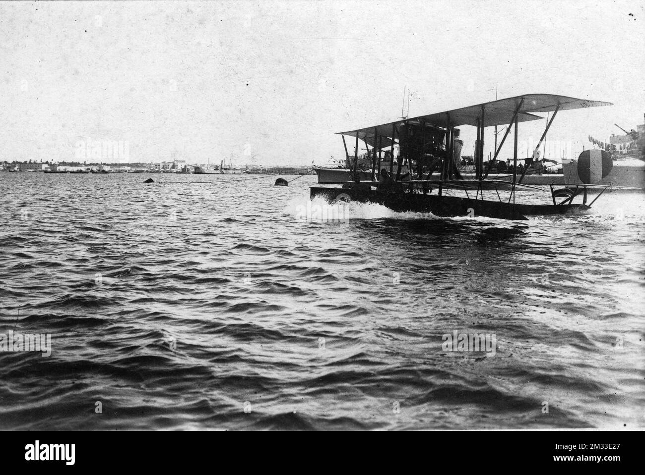 Aeroplani - Macchi M.18 idrobombardiere biplano a scafo centrale ...