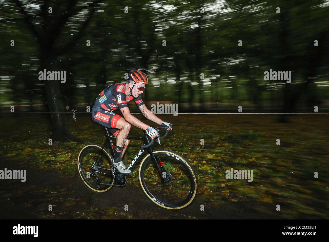 Dutch Ryan Kamp pictured in action during the men's elite race of the ...