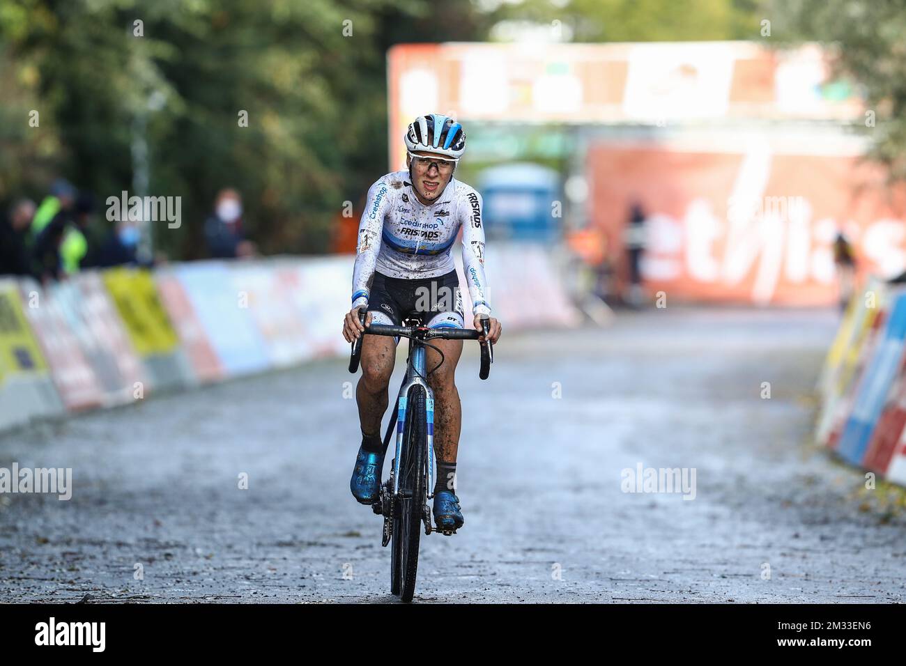 Rapen cross hi-res stock photography and images - Alamy