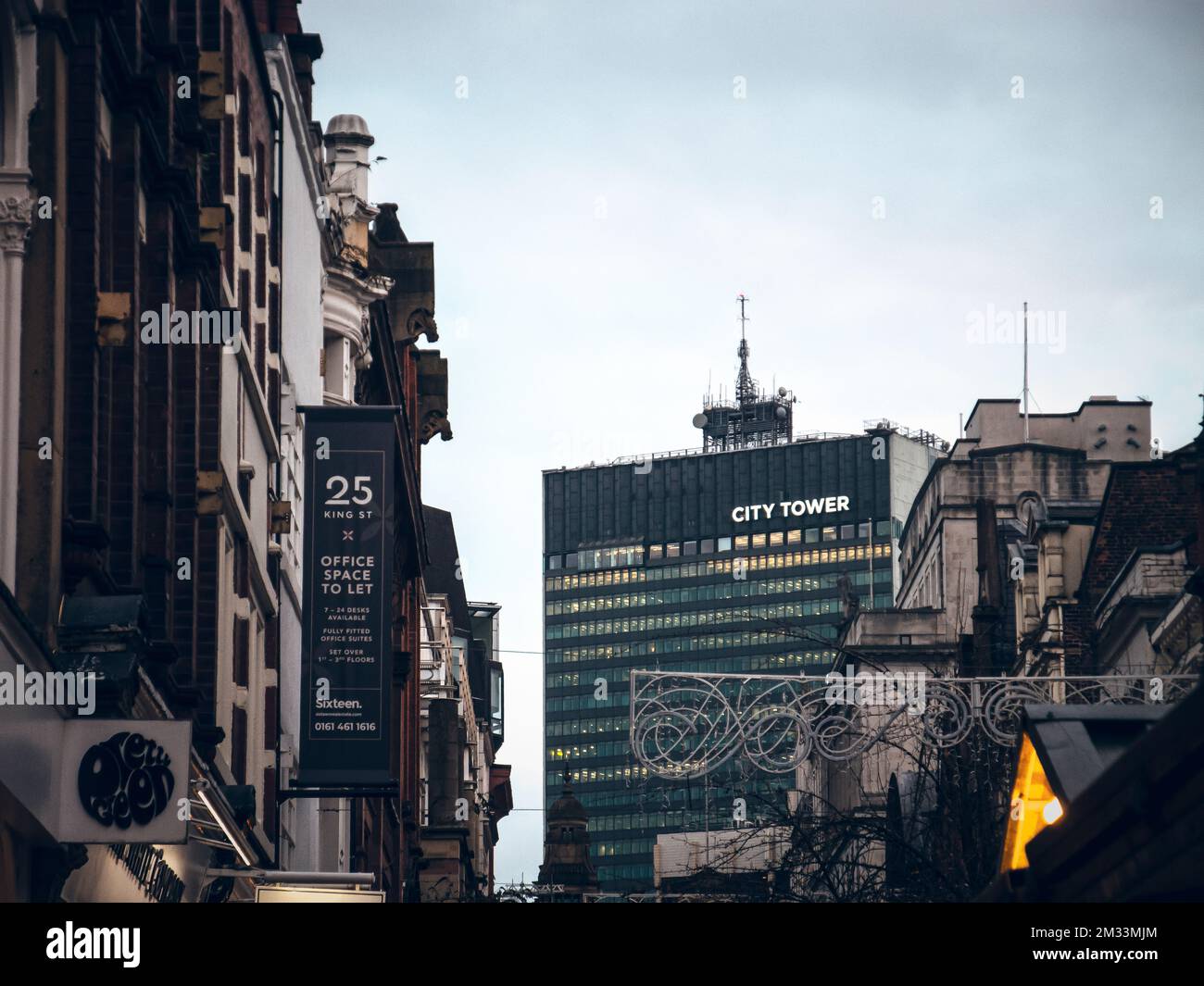 Manchester travel enjoy hi-res stock photography and images - Alamy