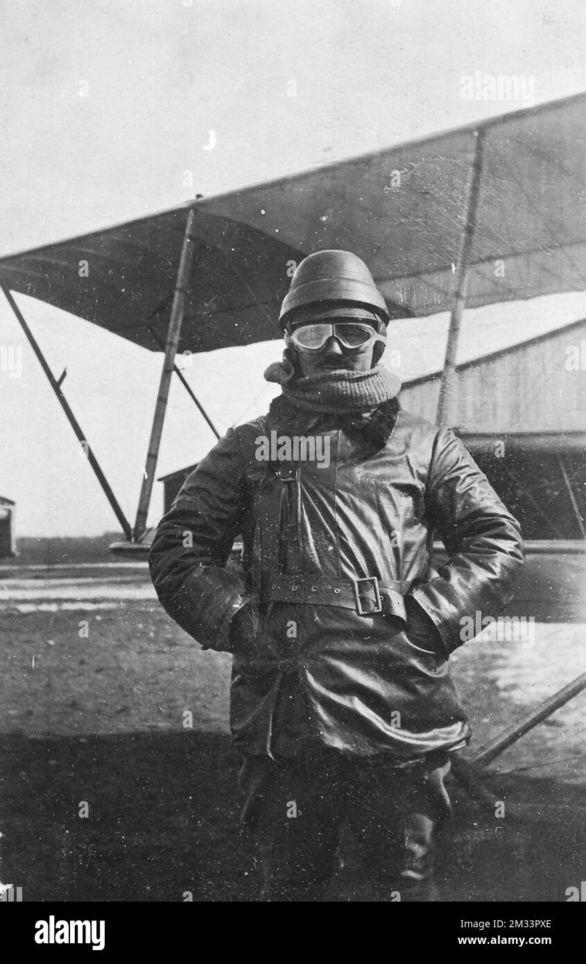 Aviatore hi-res stock photography and images - Alamy