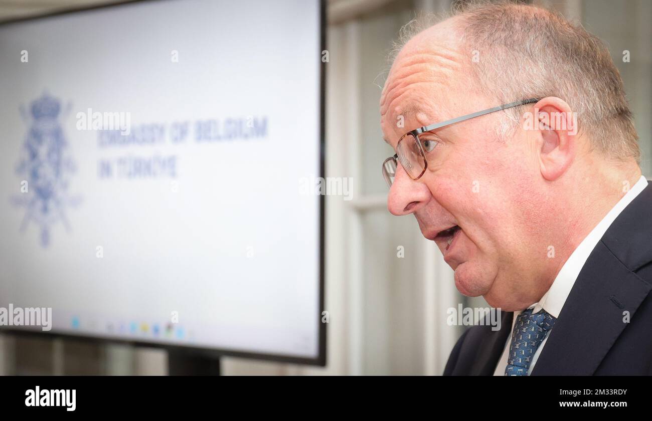 Huynen hi-res stock photography and images - Alamy