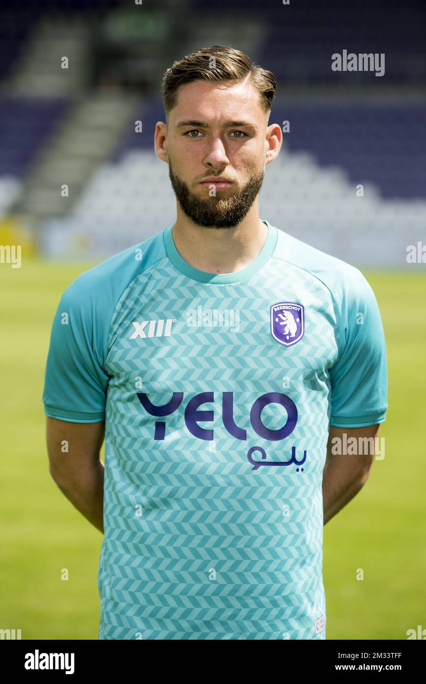 Beerschot's goalkeeper Antoine Lejoly poses for the photographer, at ...