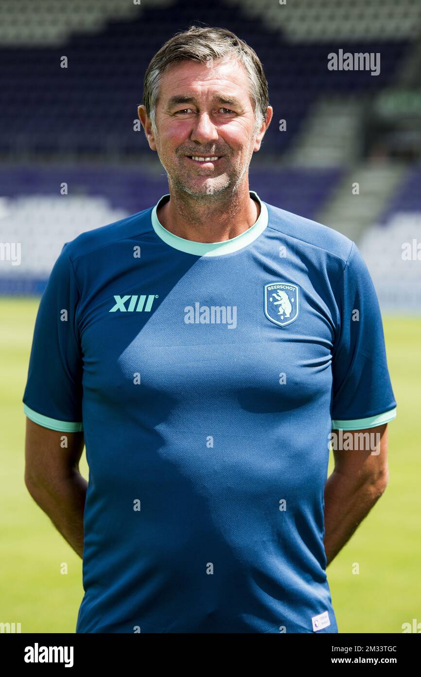 Frank Dauwen poses for the photographer, at the 2020-2021 photoshoot of ...