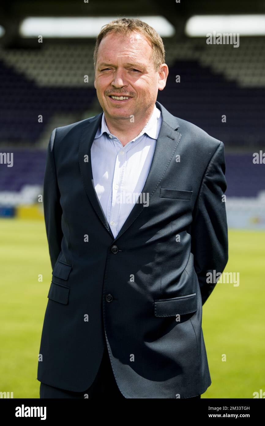 Doctor Kris Peeters poses for the photographer, at the 2020-2021 ...