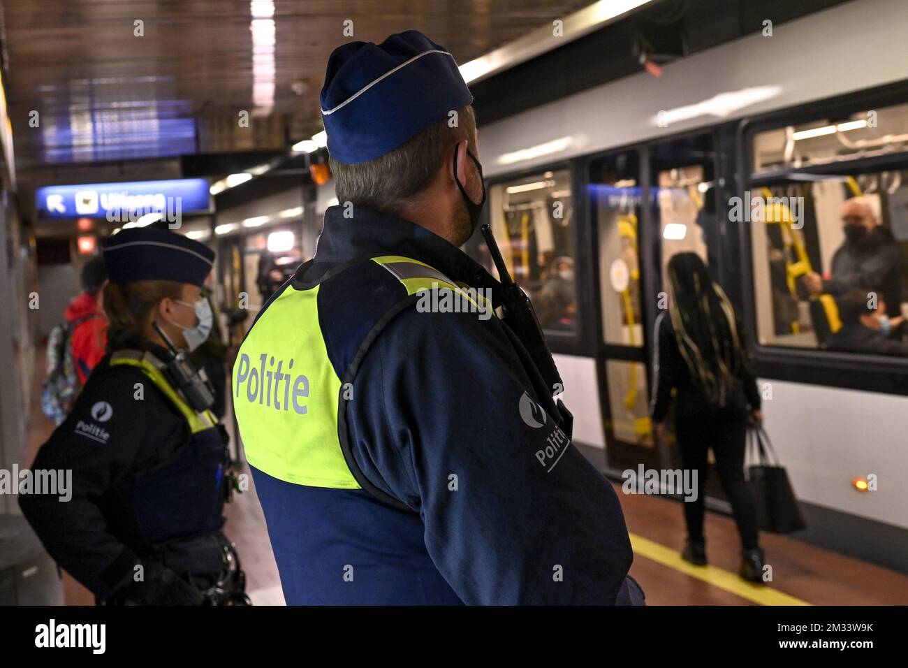 Illustration picture shows a patrol of the Antwerp local police, in ...