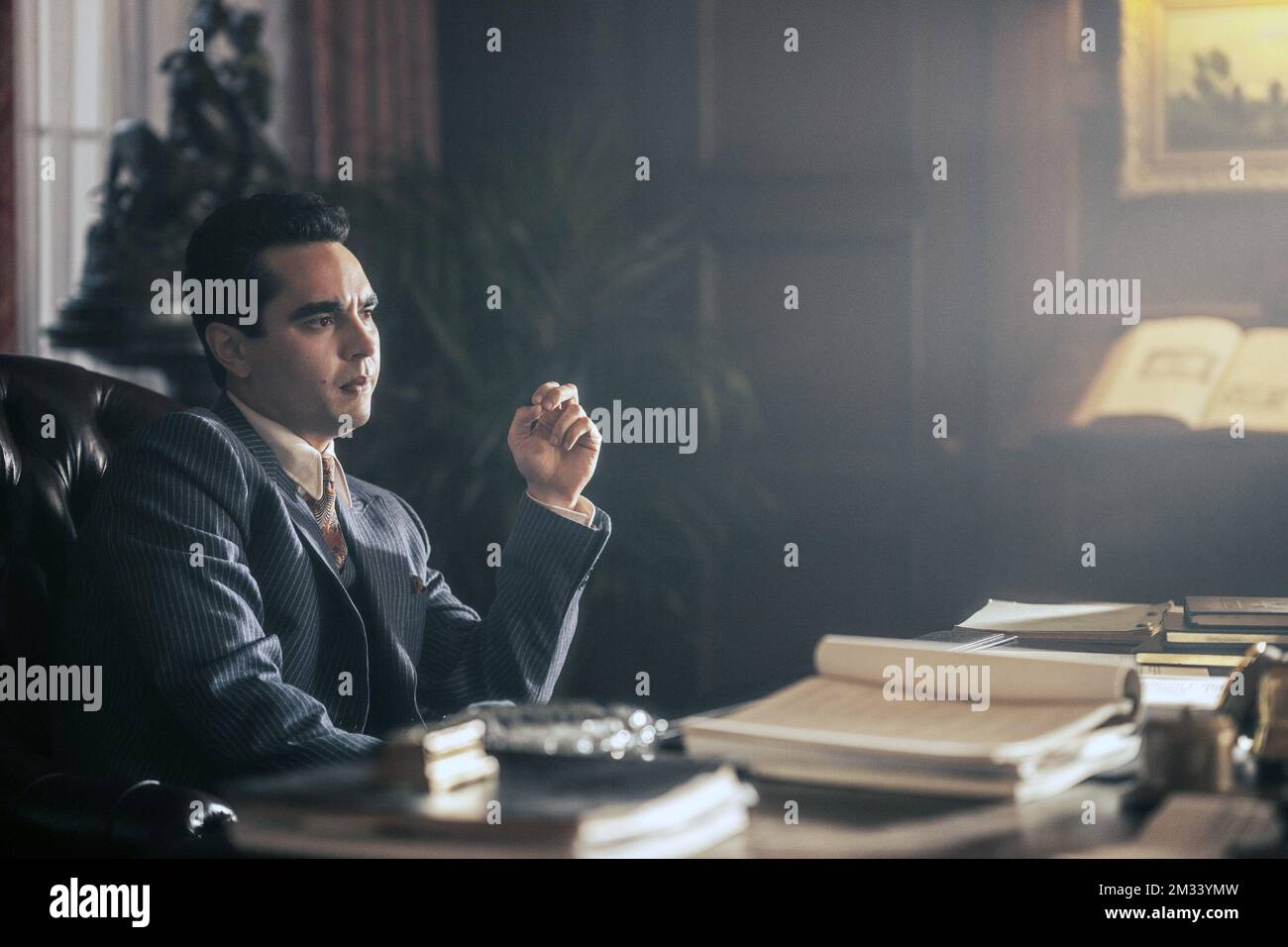 BABYLON, Max Minghella as Irving Thalberg, 2022. ph: Scott Garfield ...