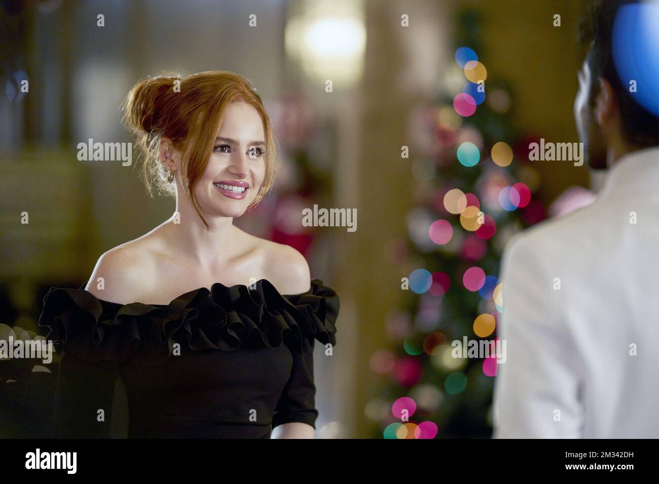 HOTEL FOR THE HOLIDAYS, Madelaine Petsch, 2022. ph: Shane Mahood ...