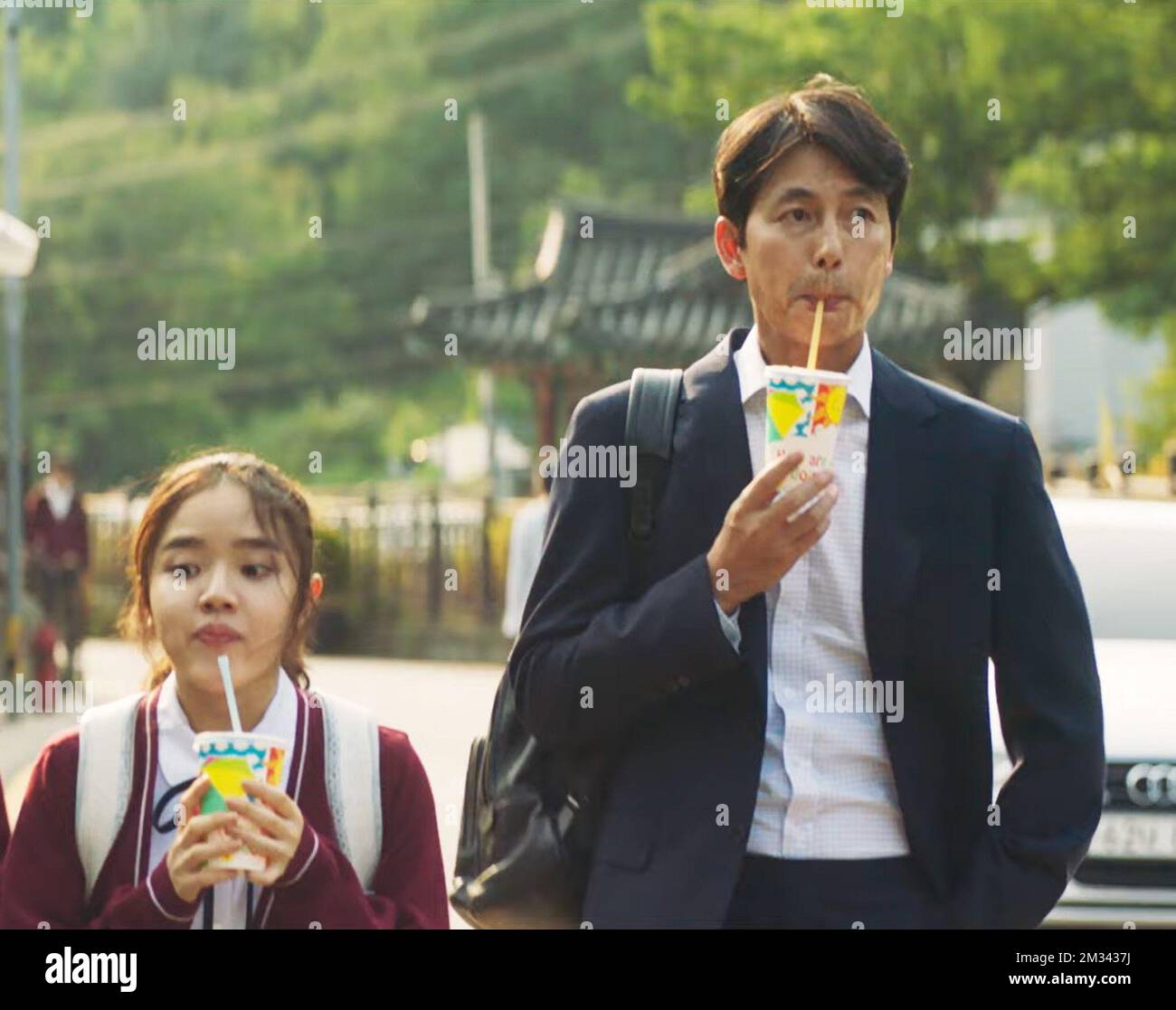 INNOCENT WITNESS, (aka JEUNGIN), from left: KIM Hyang-gi, JUNG Woo-sung, 2019. © LOTTE ...