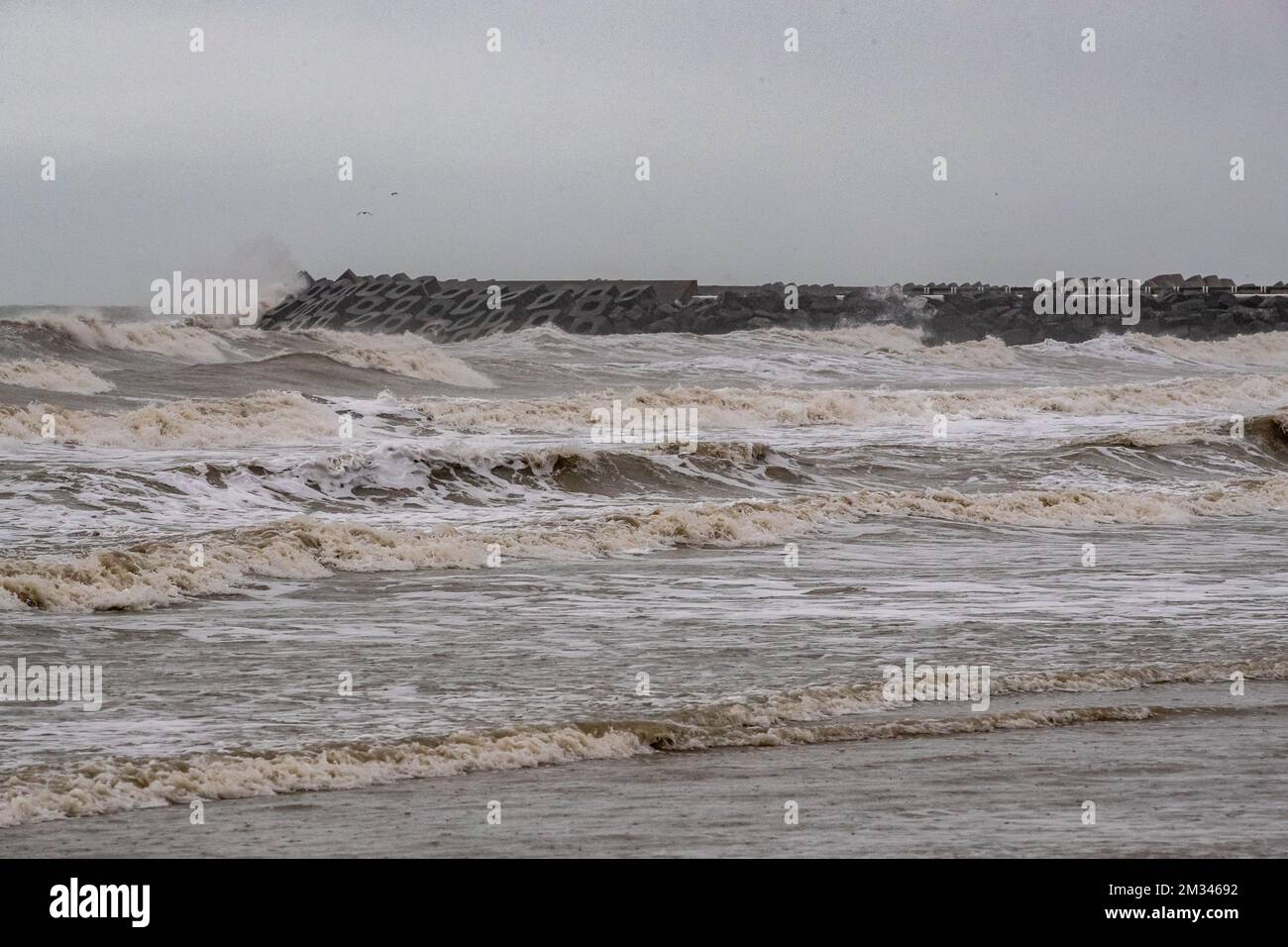 Illustration picture shows waves coming to shore during storm Bella ...