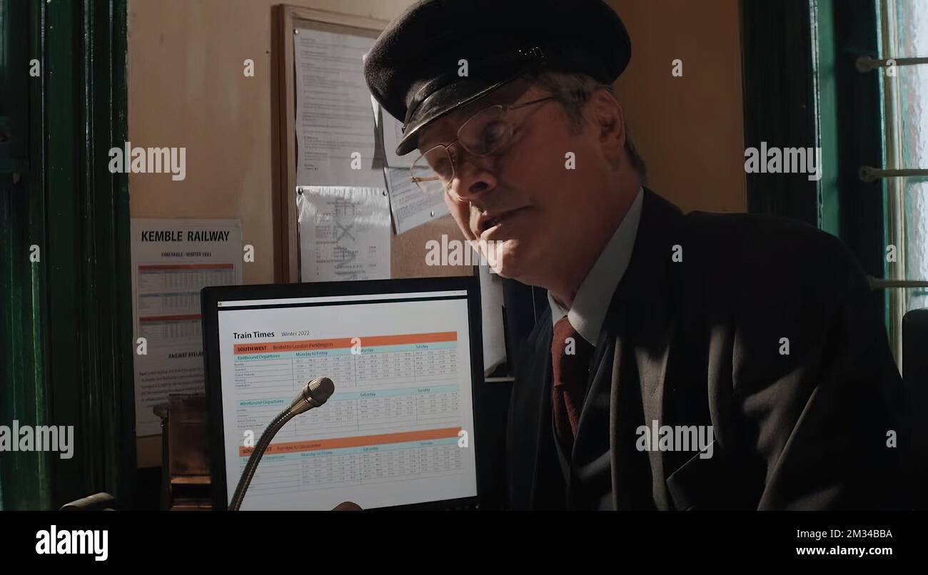 YOUR CHRISTMAS OR MINE?, Mark Heap, 2022. © Amazon Prime Video ...