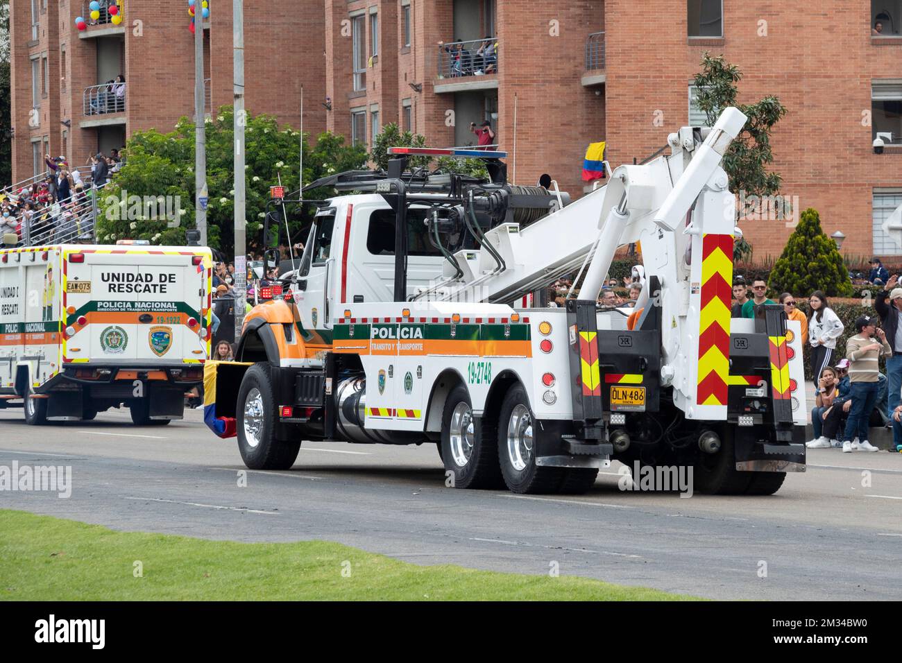 Traffic and transit Police Heavy tow during independence day parade ...