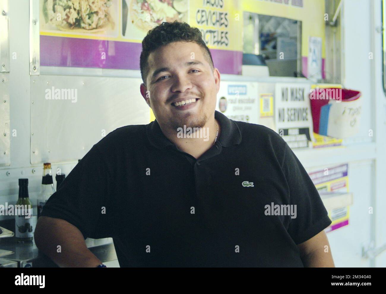 TACO CHRONICLES, (aka LAS CRONICAS DEL TACO), Raul Escobar, Owner ...