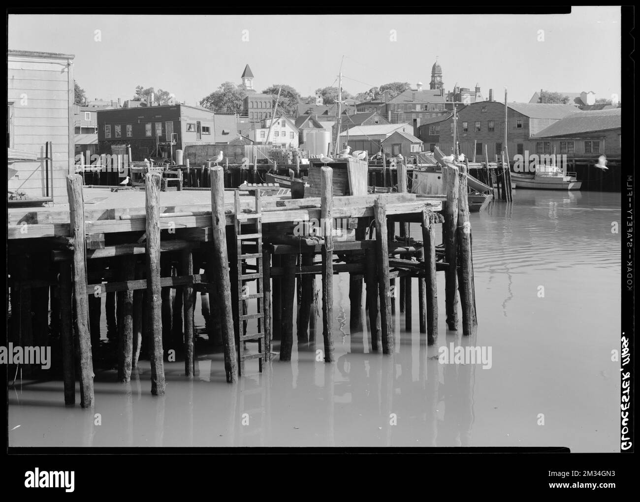 Gloucester, marine , Piers & wharves, Buildings. Samuel Chamberlain ...