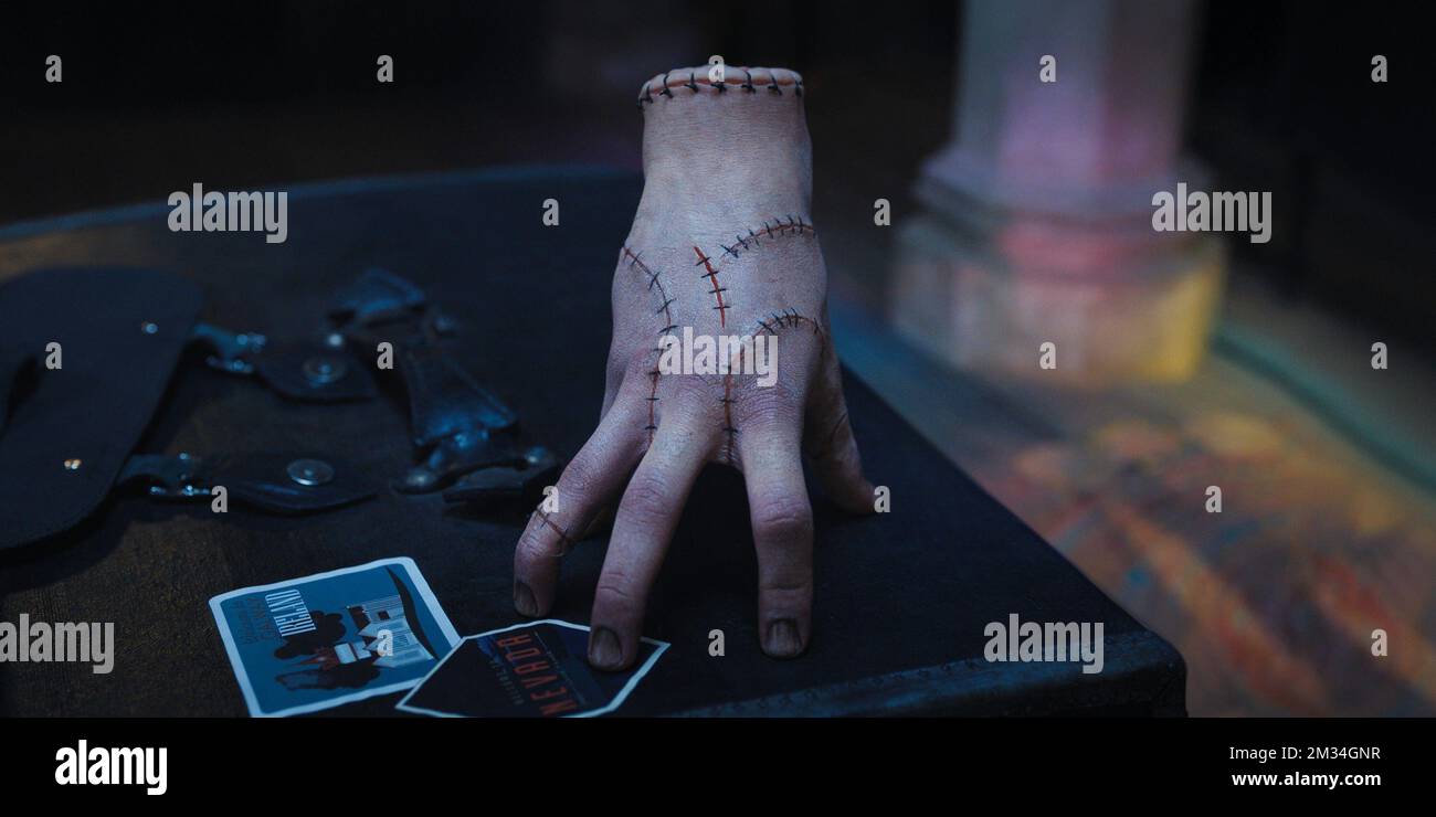 WEDNESDAY, Thing, (aka Thing the Hand), 'A Murder of Woes', (Season 1 ...