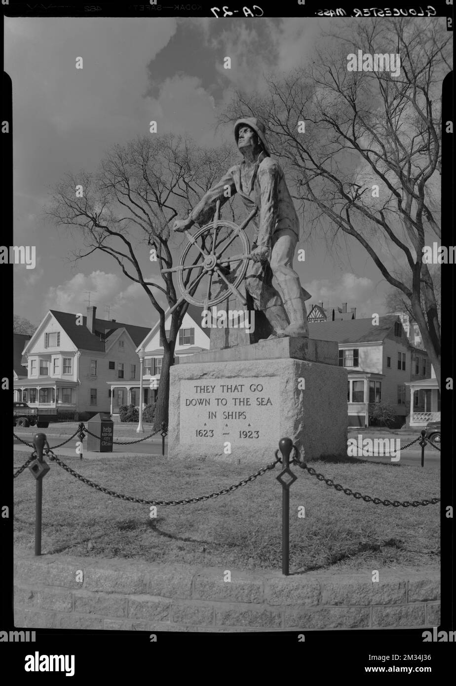 Gloucester, statue , Monuments & memorials. Samuel Chamberlain ...