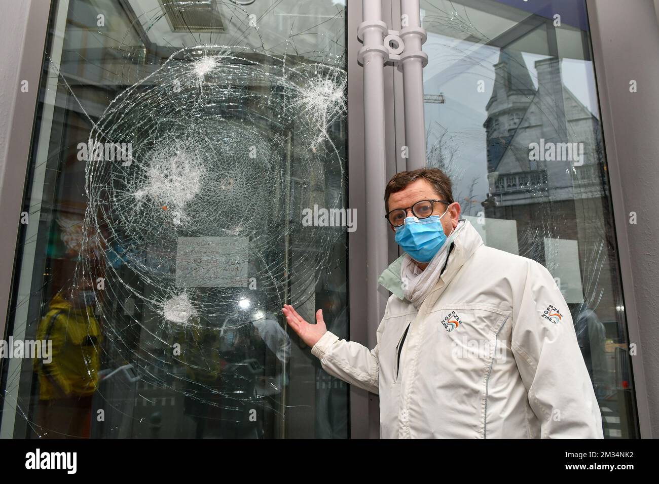 Secretary police station hi-res stock photography and images - Alamy