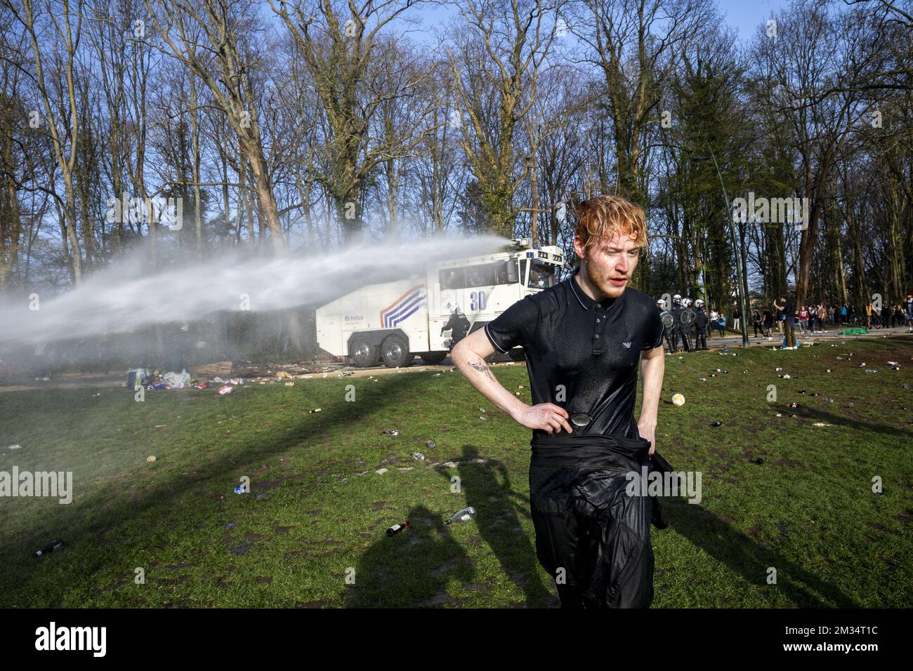 Drenched boy hi-res stock photography and images - Alamy