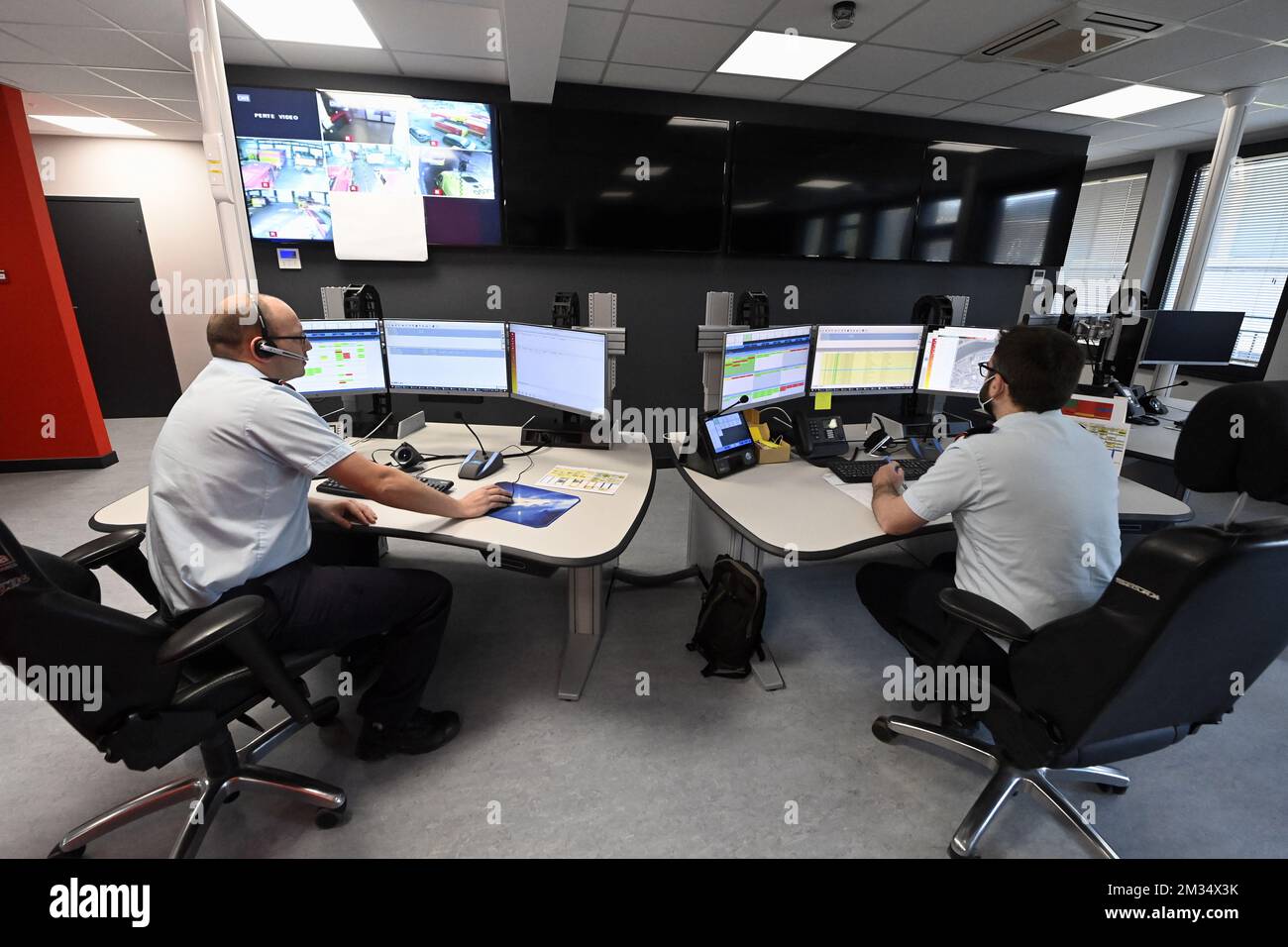 Illustration shows the dispatching room at the Liege fire brigade ...