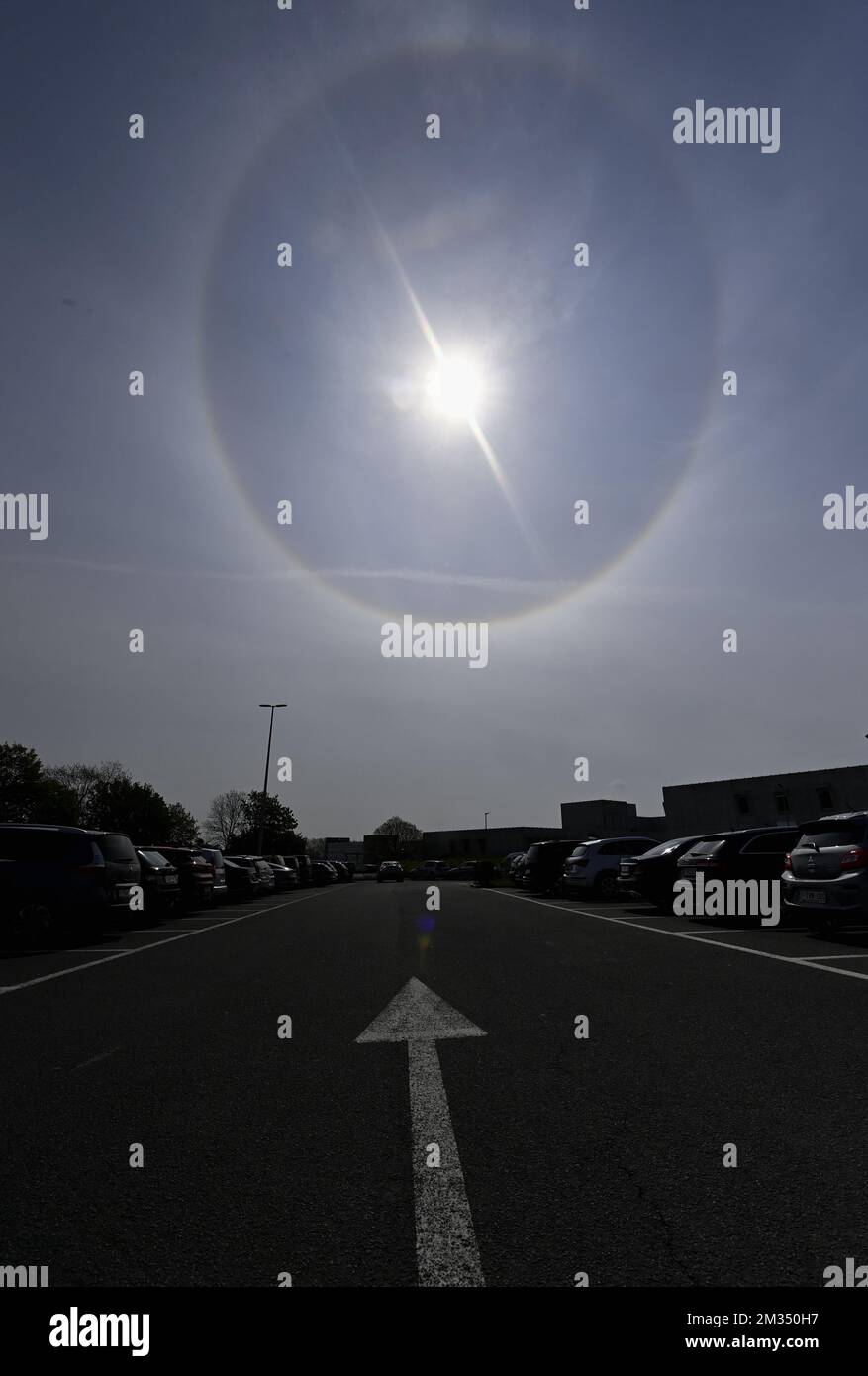 Illustration picture shows a halo optical phenomenon around the sun in ...