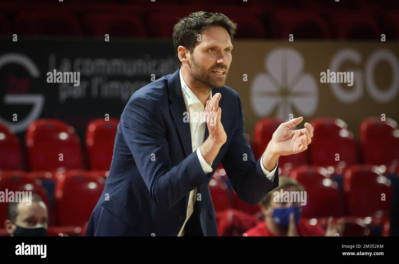 Spirou's head coach Sam Rotsaert gestures during the basketball match ...