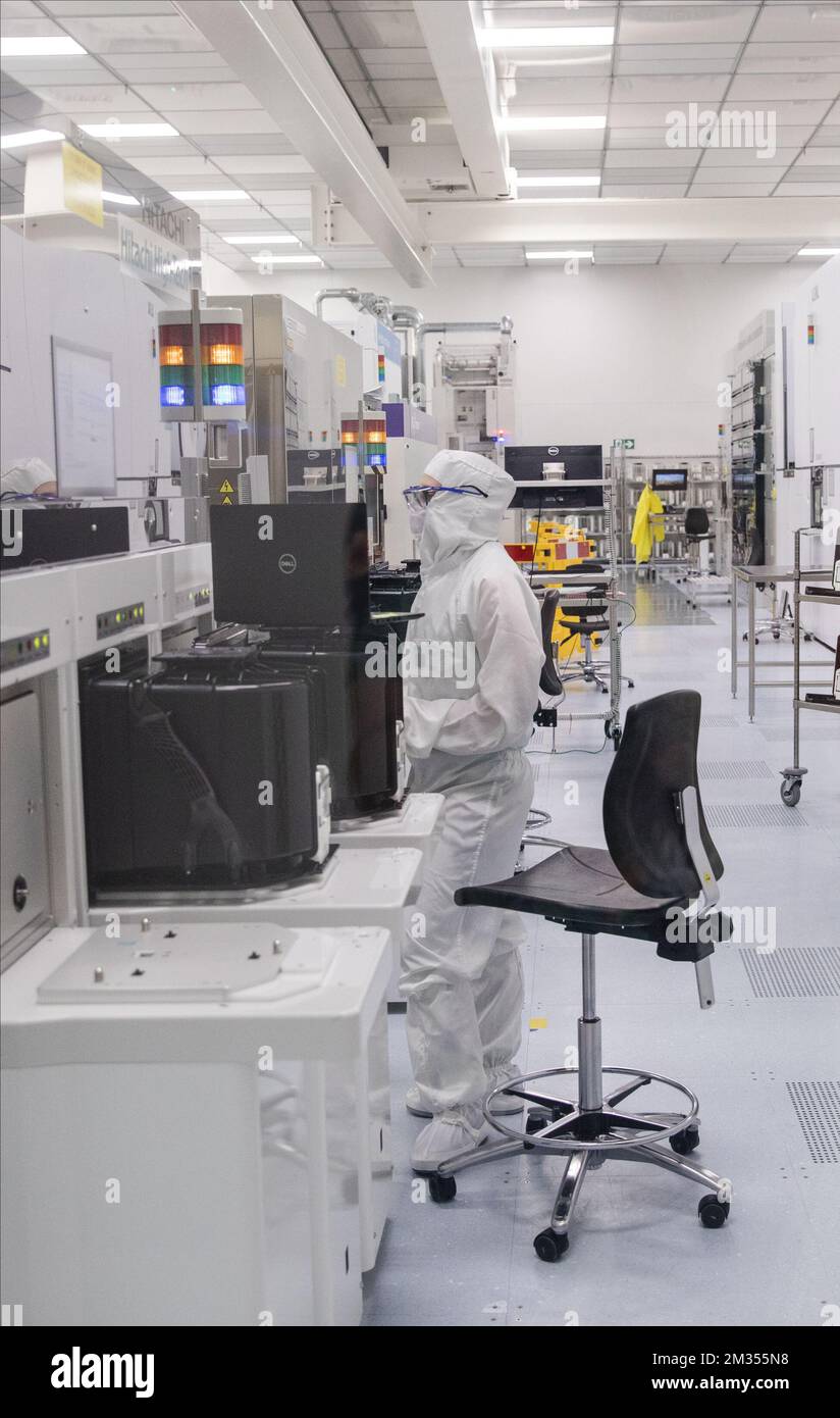 Illustration picture taken during a visit to the IMEC research center ...