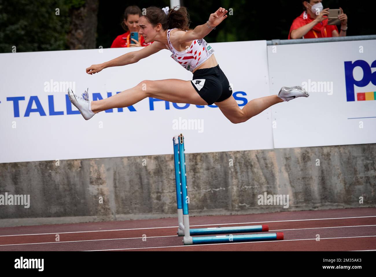 400m semi finals hi-res stock photography and images - Alamy