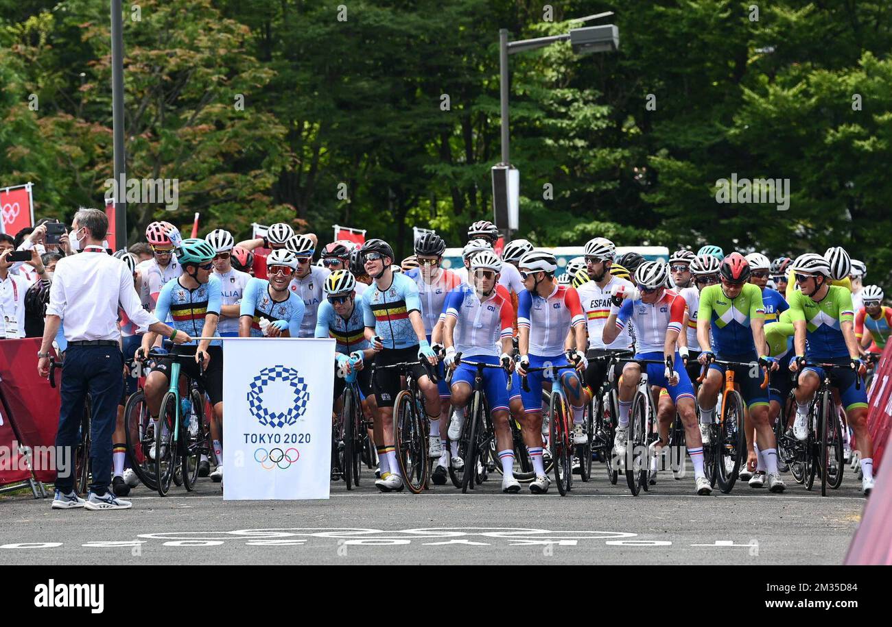 Illustration picture shows the pack of riders at the finish of the men ...