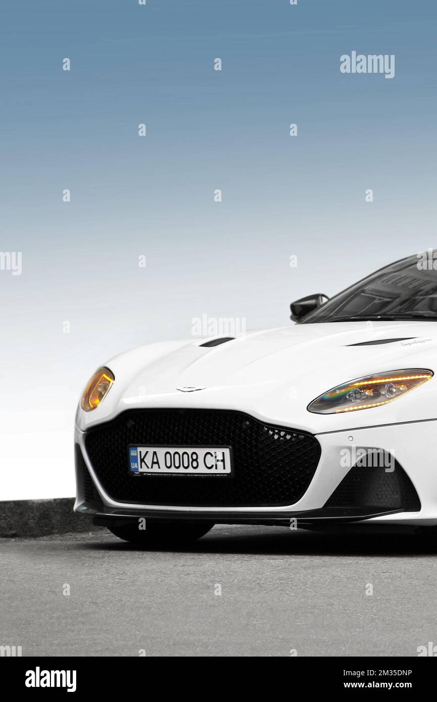 Aston Martin Dbs White Wallpaper