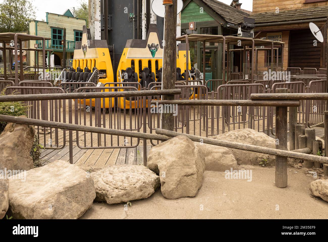 Walibi theme park hi-res stock photography and images - Alamy