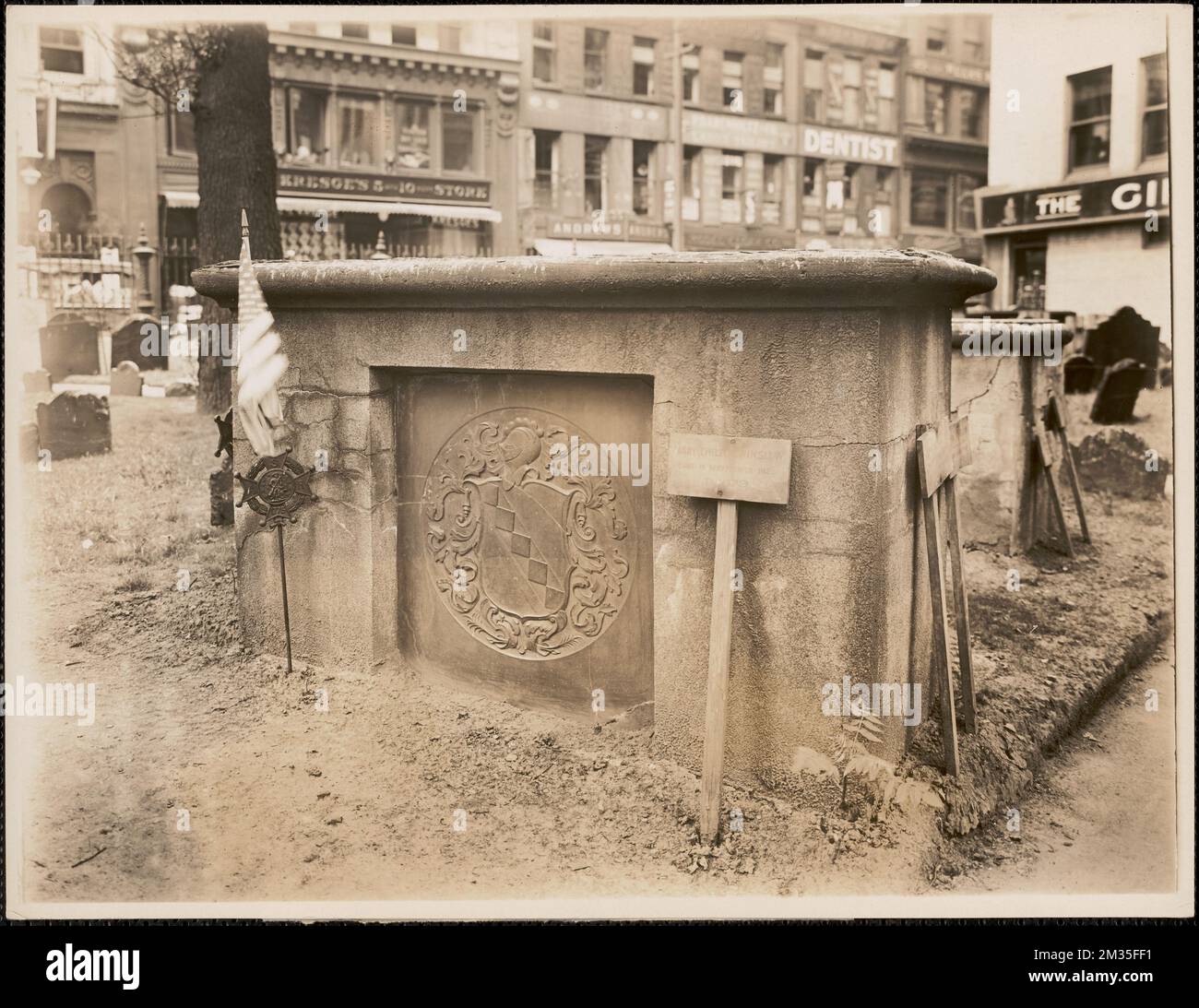 Grave of Mary Chilton Winslow , Tombs & sepulchral monuments, King's Chapel Burying Ground ...