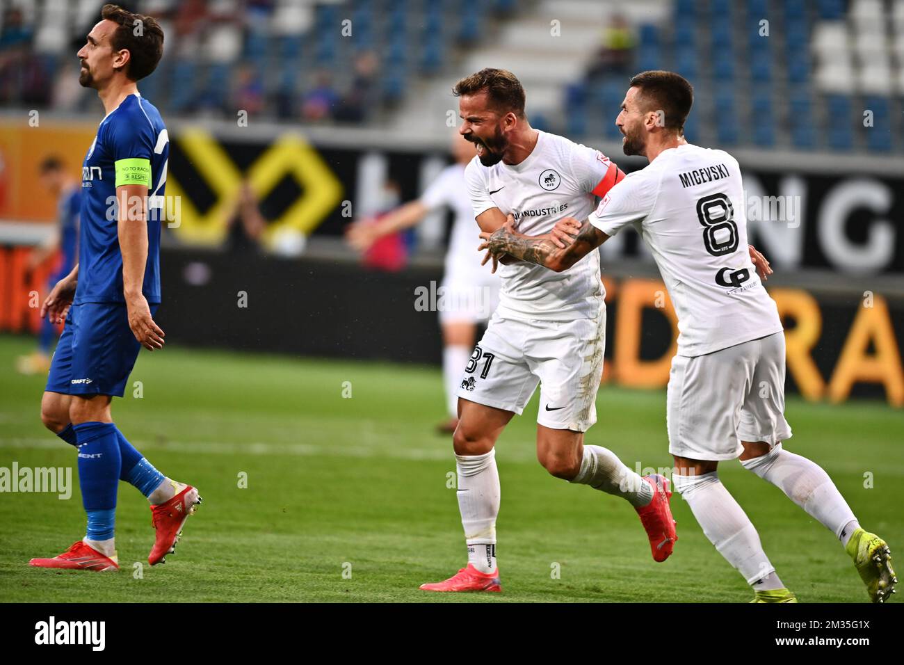 David micevski hi-res stock photography and images - Alamy